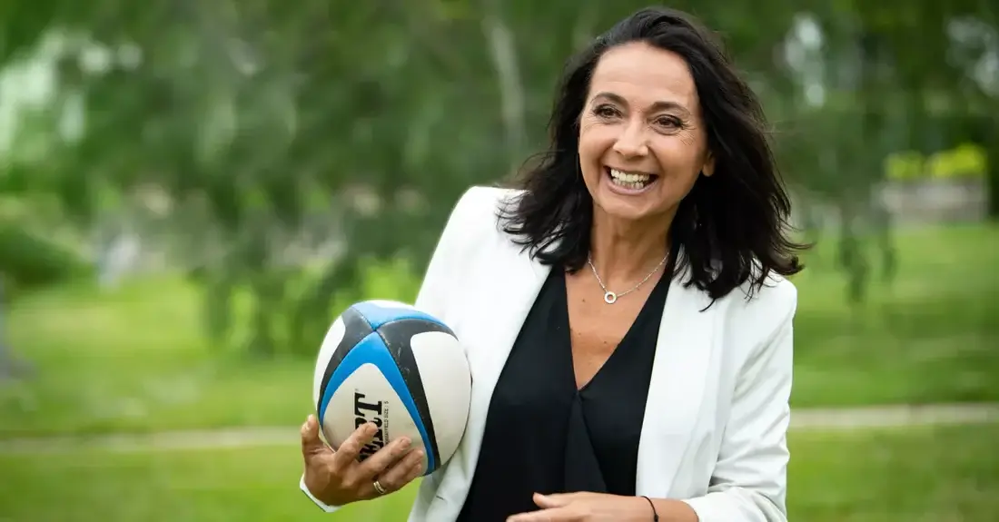 Hélène Macurdy Date de Naissance Officielle, Âge et Informations ...